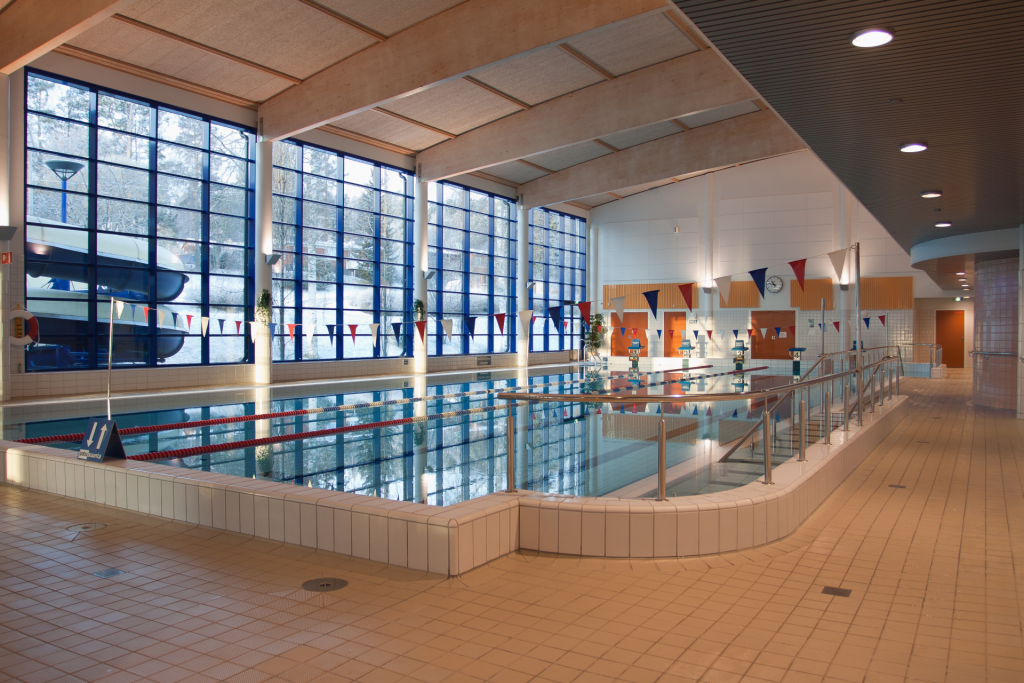 Uimahalli ja muut kaupungin sisäliikuntapaikat suljetaan Viitasaarella - Viitasaari